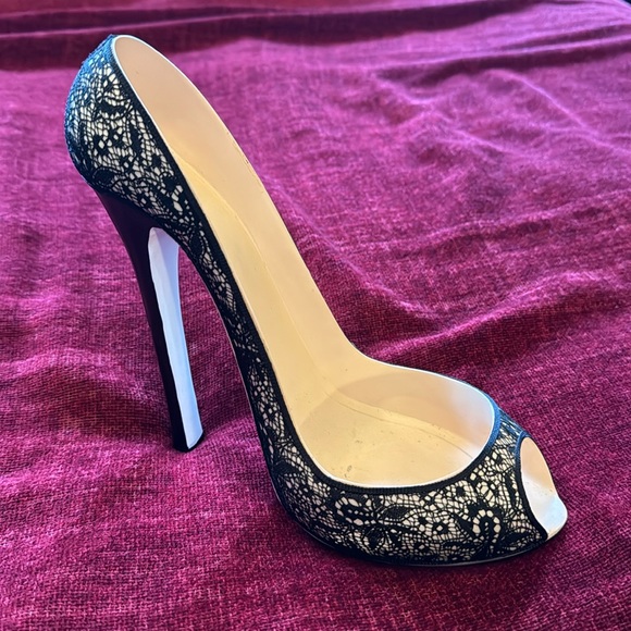 wild eye designs | Accents | Wild Eye Designs Wine Bottle Holder | Poshmark